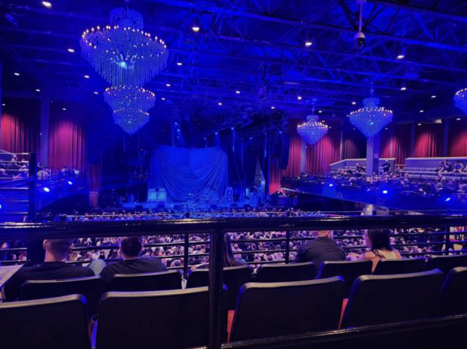 Coca-Cola Roxy Mezzanine Terraces | SPS Technology